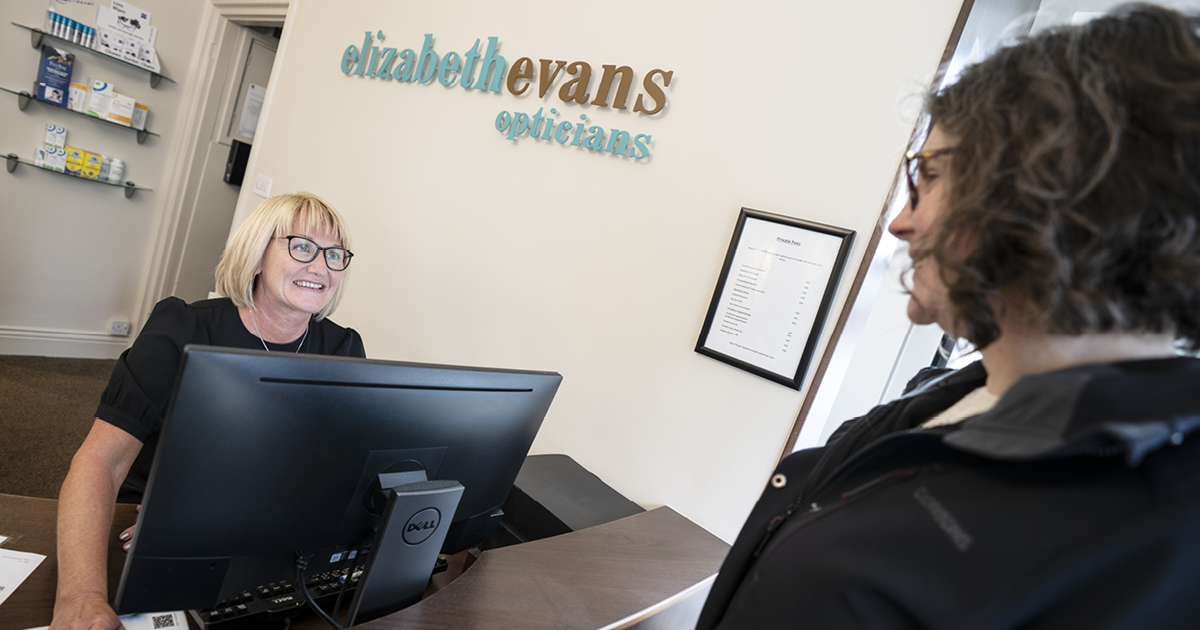 5 minutes with Elizabeth Evans Opticians | Living North