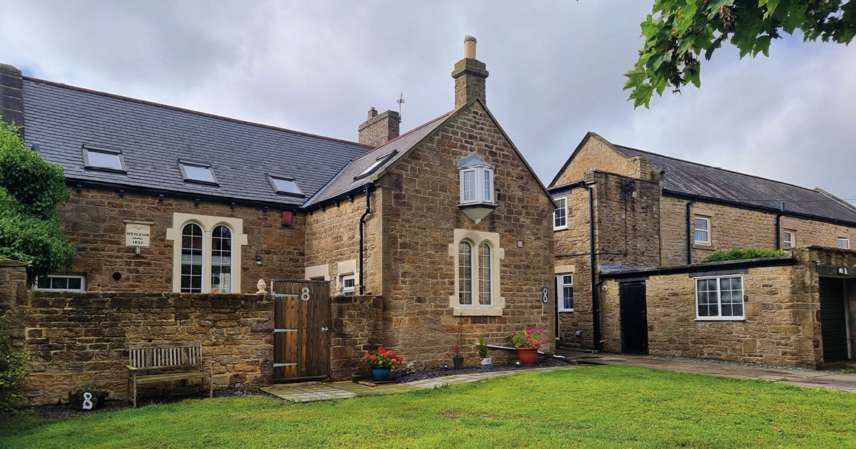 See Inside this Quirky Five-Bedroom Period Home in Iveston with a ...