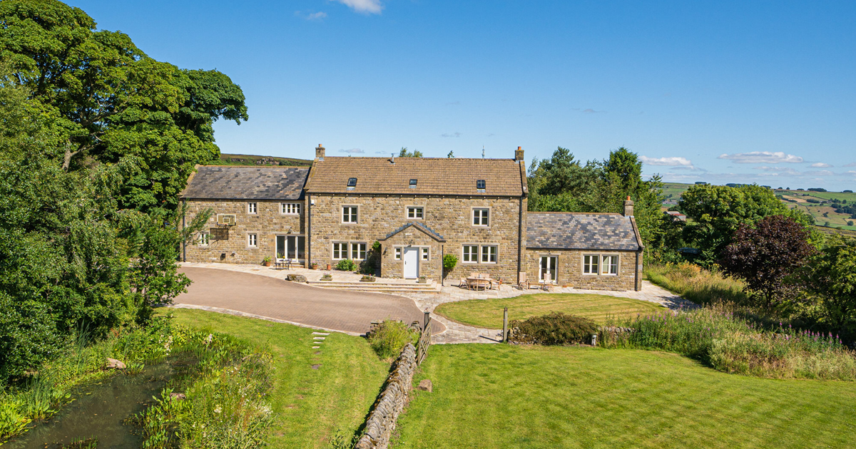 See Inside Hill Top Farm in Harrogate, Yorkshire | Living North