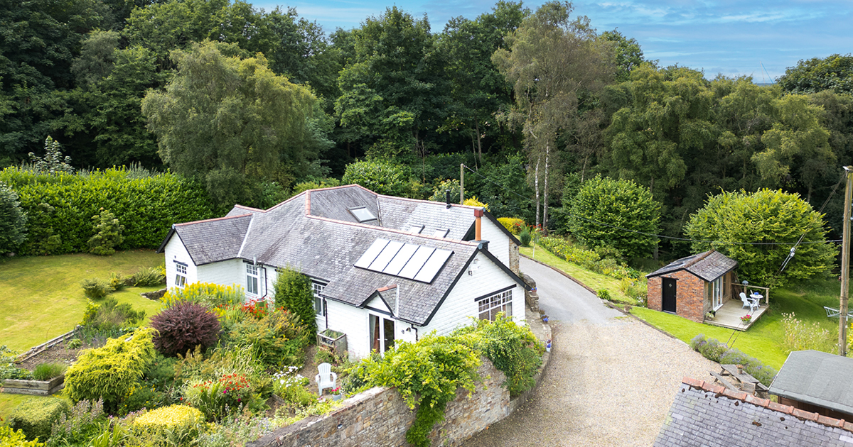 See Inside Five Bedroom Detached Country House for Sale near ...