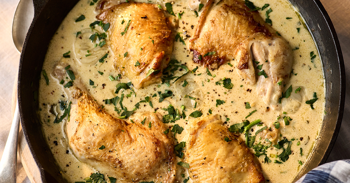 Quick and Easy Braised Chicken Recipe with Creamy Sauce and Shallots ...
